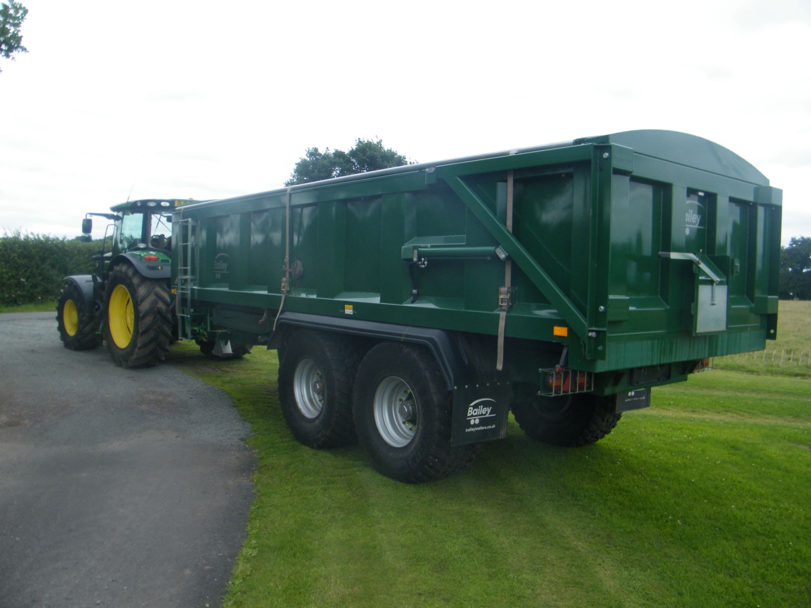 HB Machinery | Farm and Agricultural Equipment | BAILEY TB 15 TON